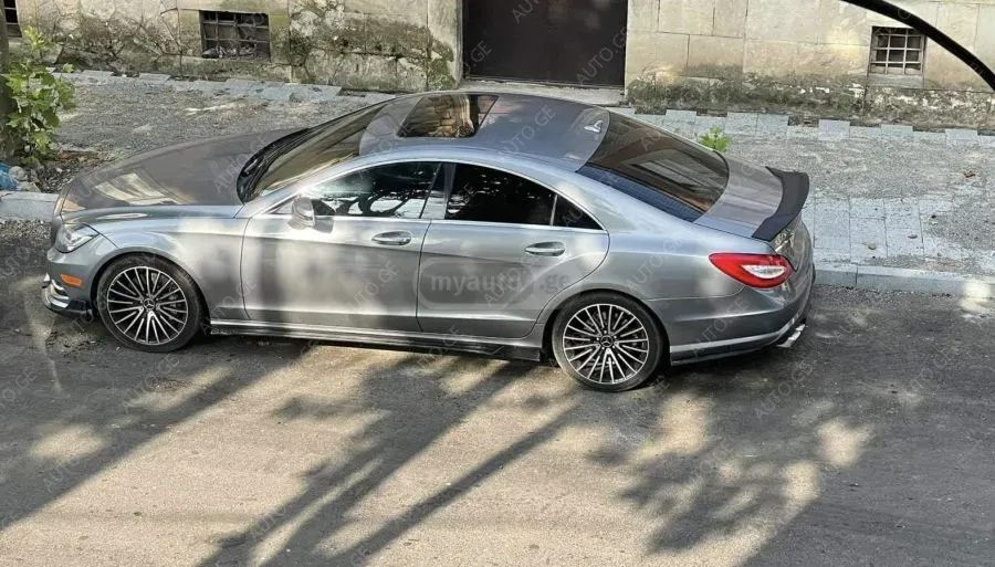 იყიდება Mercedes-Benz, CLS-Class, CLS 550 5.0 2014 განუბაჟებელი