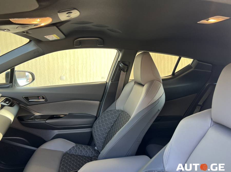 Toyota C-HR: Stylish Compact SUV | auto.ge