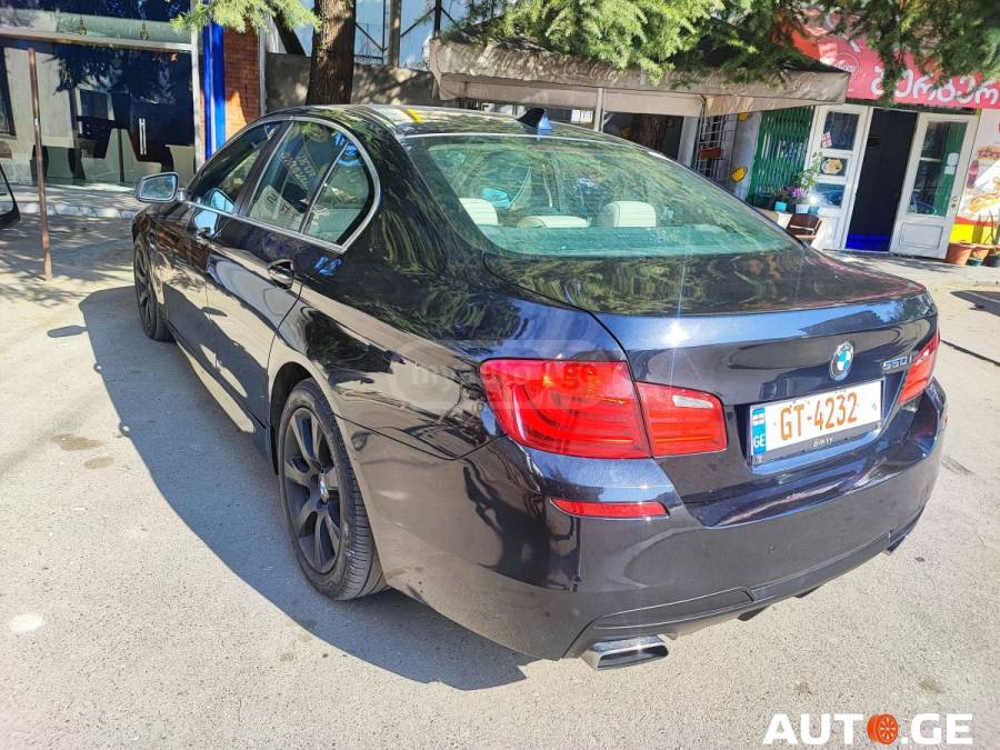იყიდება BMW, 5 Series, 550 4.4 2013 განბაჟებული