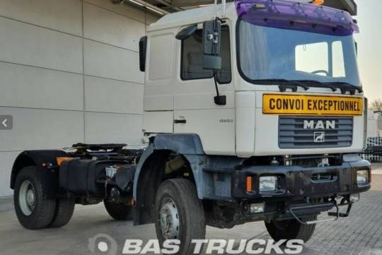 იყიდება სპეც. ტექნიკა Man, F2000