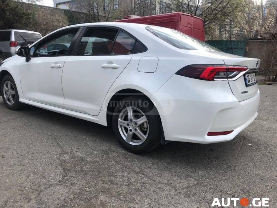 იყიდება Toyota, Corolla 1.6 2019 განბაჟებული