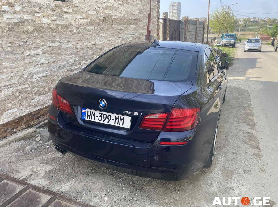 იყიდება BMW, 5 Series, 528 3.0 2011 განბაჟებული