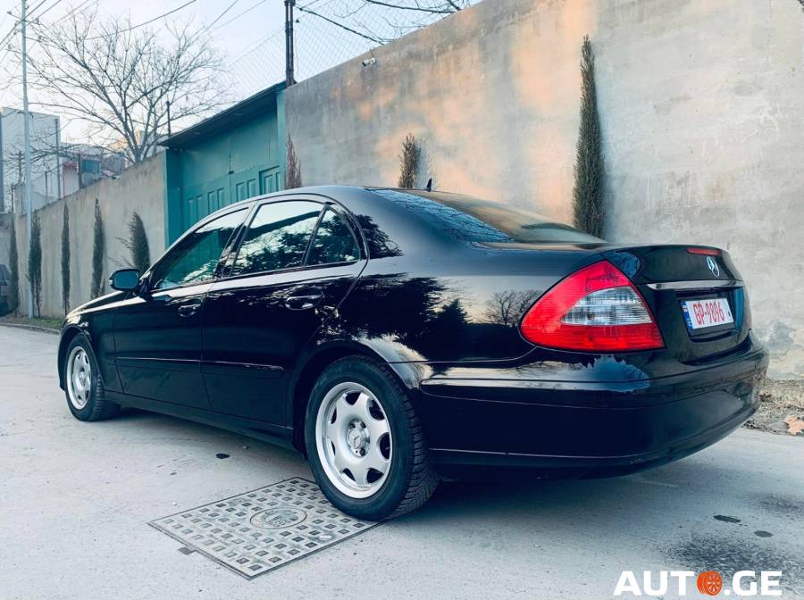 იყიდება Mercedes-Benz, E CLASS, E 280 2.8 2007 განუბაჟებელი