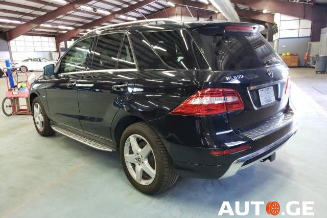 Sale Mercedes-Benz Mercedes-Benz, ML-Class, ML 550 4.6 2012 Before Customs