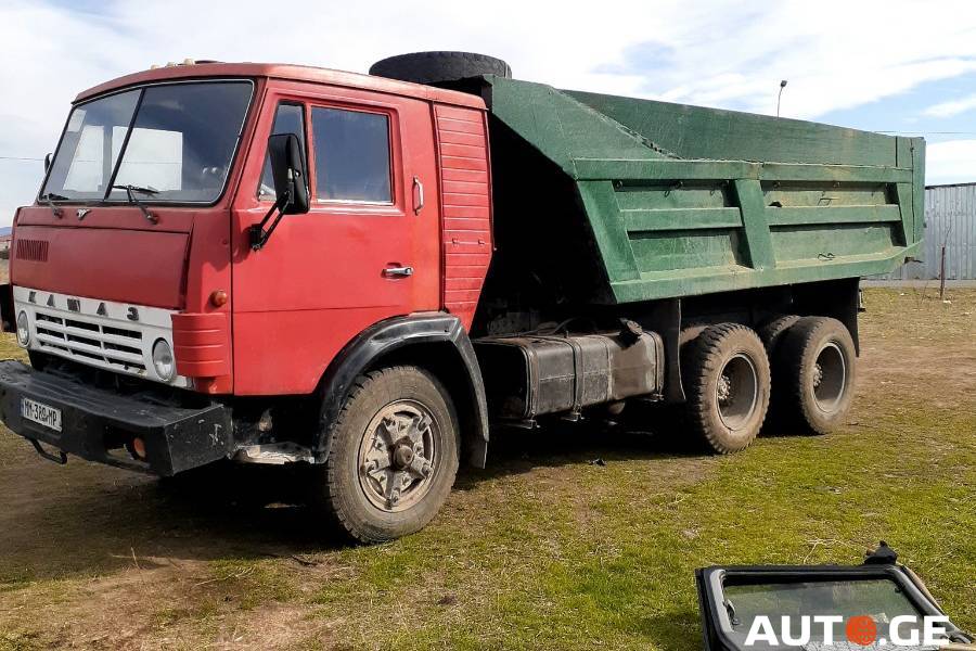 იყიდება თვითმცლელი Kamaz